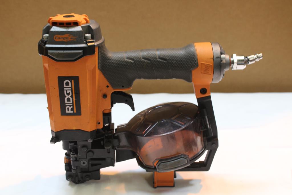 Ridgid R175RNW Coil Roofing Nailer | Property Room