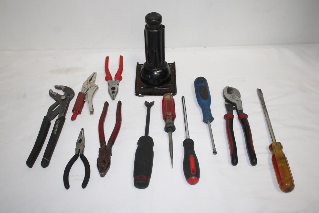 Ridgid Tool Box With Jack Stand, File, And More | Property Room