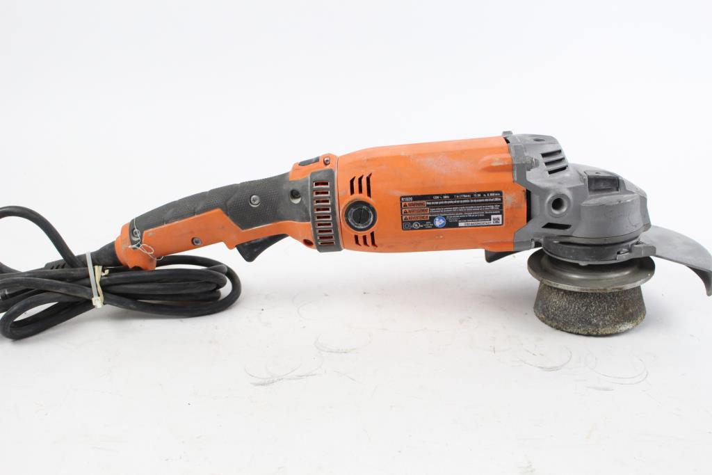 Rigid R1020 Angle Grinder | Property Room