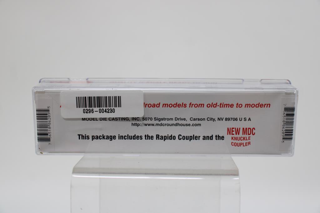 Roadhouse Products 40' 3-Bay Offset Hopper | Property Room