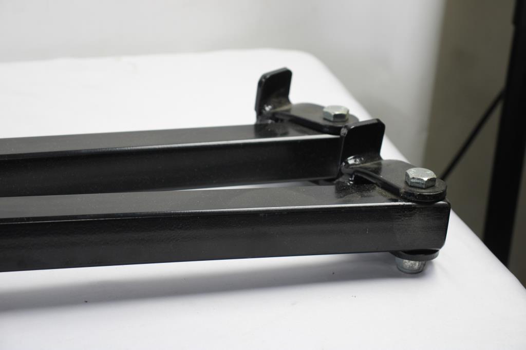Roadmaster Tracker Tow Bar | Property Room