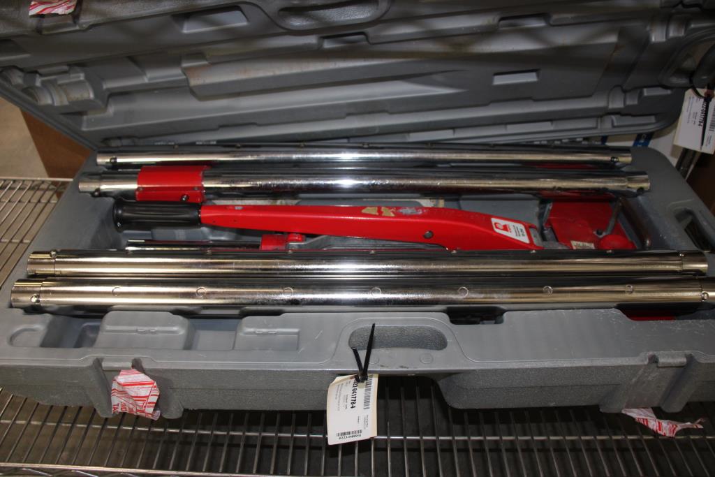 Roberts Power-Lok 10-254 Carpet Stretcher In Gray Case | Property Room