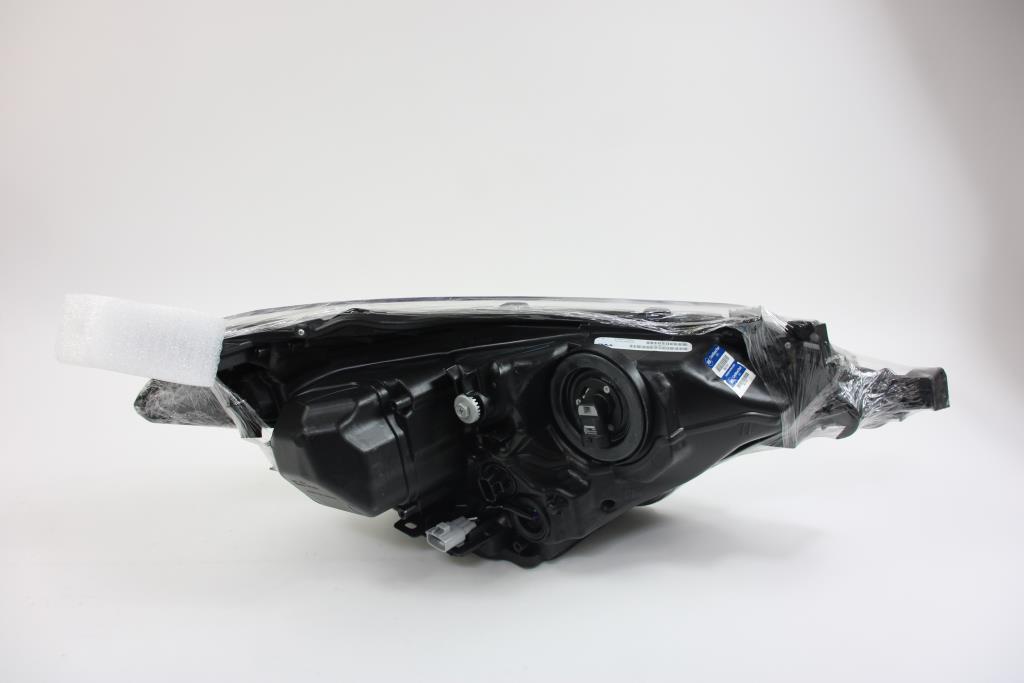 Rock Auto Headlight | Property Room