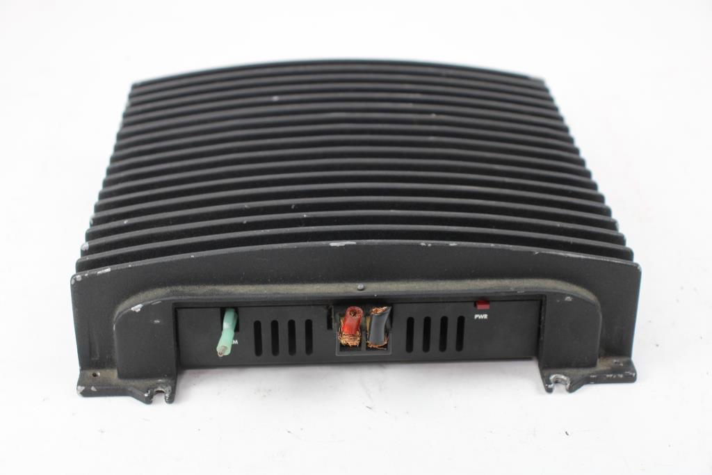 Rockford Fosgate 4020 Amplifier | Property Room