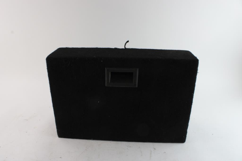 Rockford Fosgate Enclosed R1 12" Subwoofer | Property Room