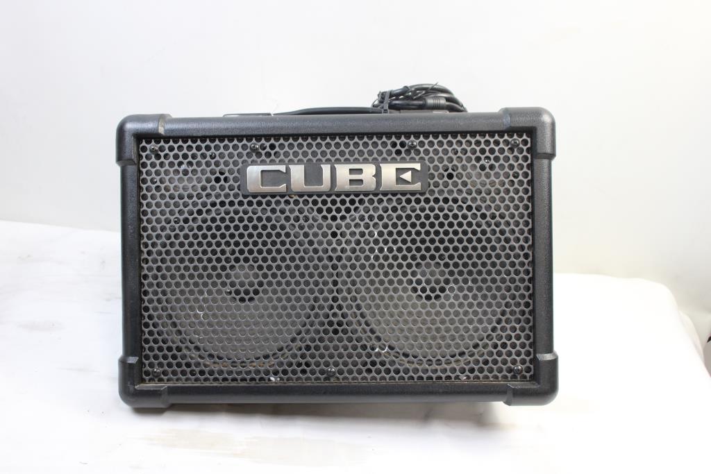 Roland Cube Amp | Property Room
