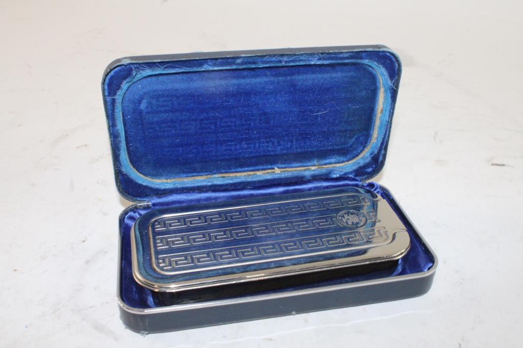 Rolls Razor Vintage Men's Razor Kit | Property Room