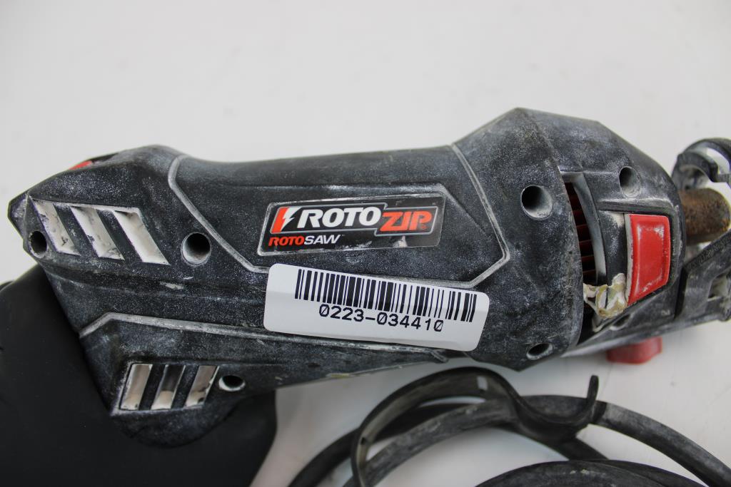 Rotozip Rotosaw Spiral Saw Tool Kit | Property Room