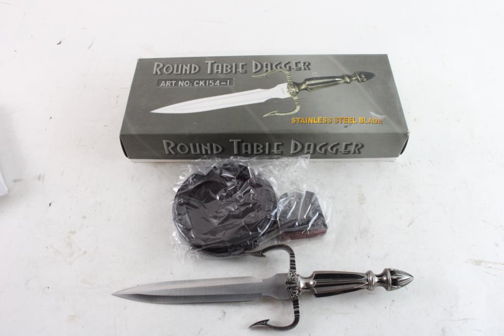 Round Table Dagger | Property Room