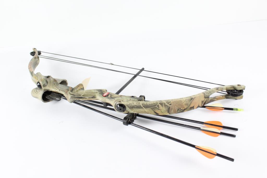 RSC Bow, Quiver & Arrows | Property Room