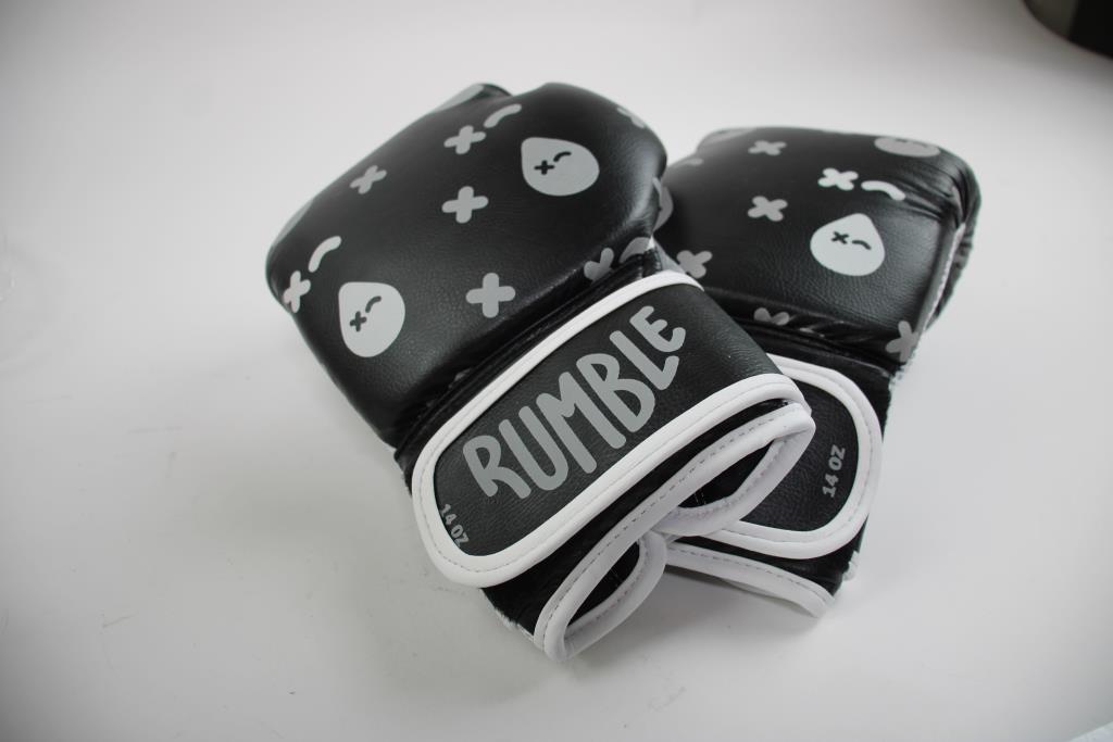 Rumble Boxing Gloves, Black | Property Room