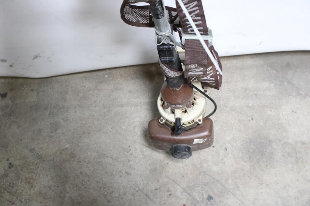 Ryan String Trimmer | Property Room