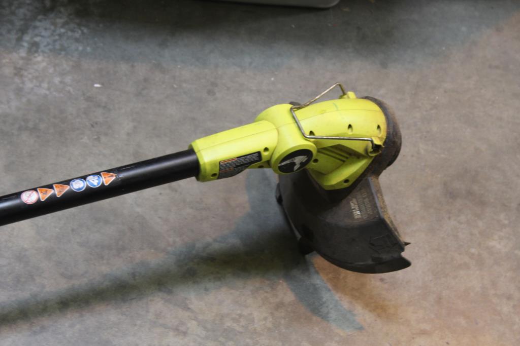 Ryobi 12" Cordless String Trimmer | Property Room