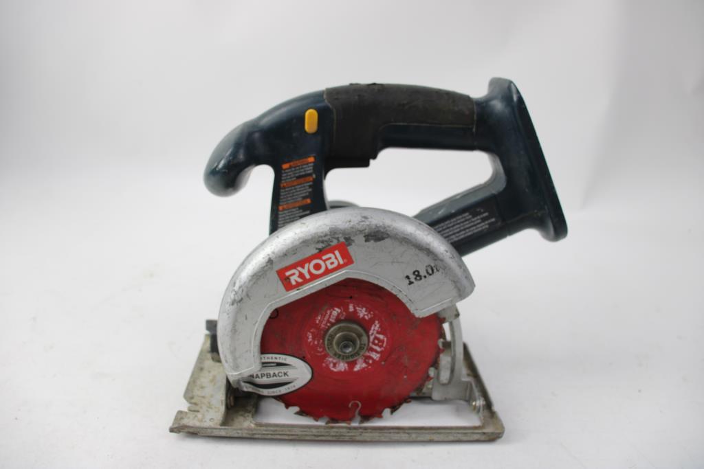 Ryobi 5-1/2" Circular Saw With Millwaukee, Diablo Saw Blades, 7 Pieces ...
