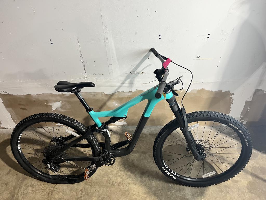 Salsa Bike | Property Room