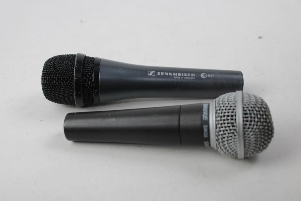 Samson R11 Vocal/Recording Microphone | Property Room