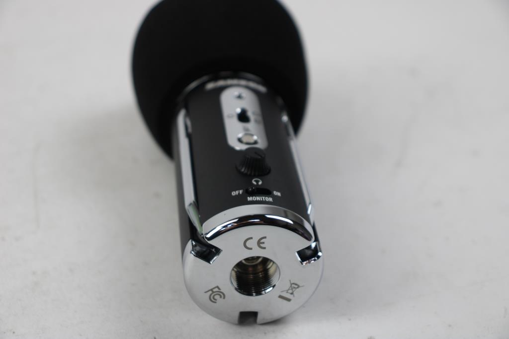 Samson, Satellite, USB/iOS Broadcast Microphone | Property Room