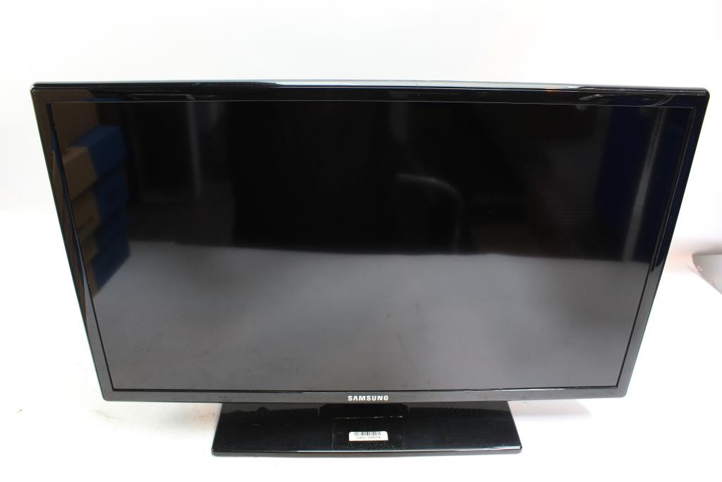 Samsung 26" LED HDTV | Property Room