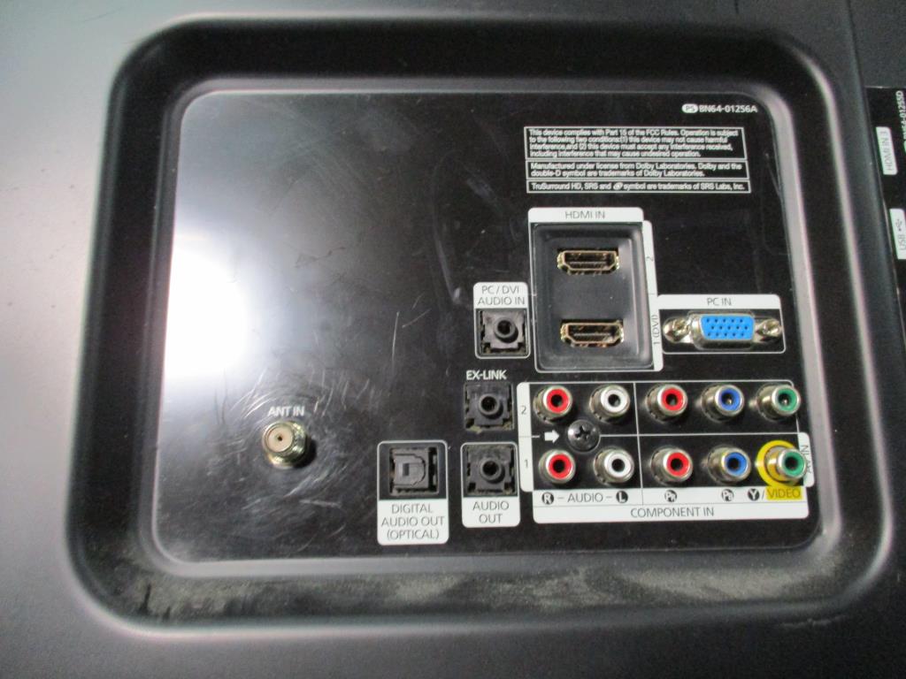 Samsung 42" Flat TV | Property Room