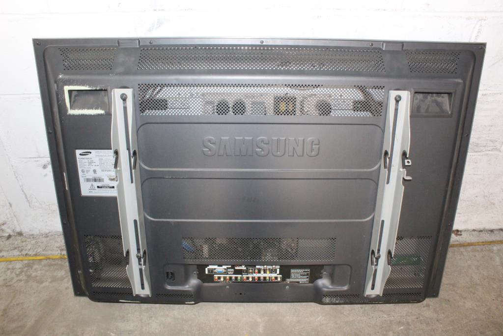 Samsung 42" Plasma TV | Property Room