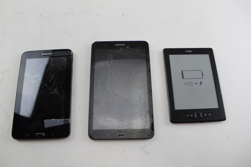 Samsung & Amazon Kindle Tablets; 3 Pieces | Property Room