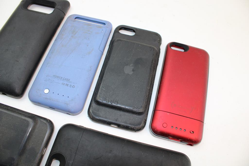 Samsung & Apple Assorted Charging Cases; 6 Pieces | Property Room