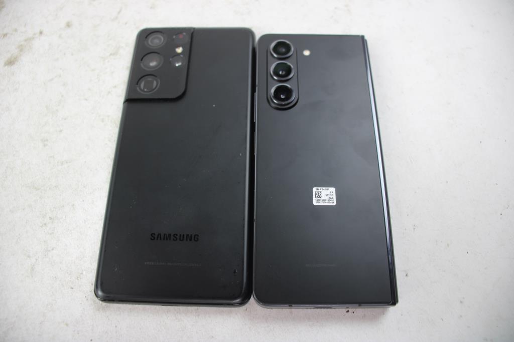 Samsung Cell Phone Lot, 2 Pieces, Sold For Parts | Property Room