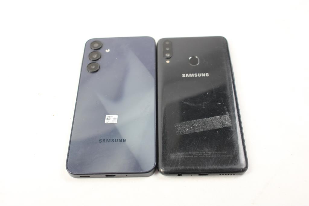 Samsung Cell Phone Lot, 2 Pieces, Sold For Parts | Property Room