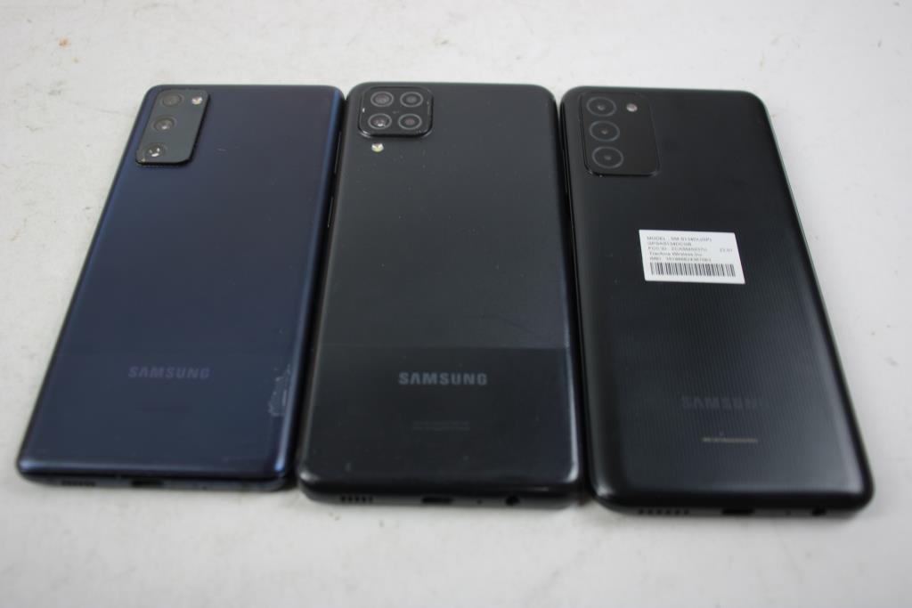 Samsung Cell Phone Lot, 3 Pieces, Sold For Parts | Property Room