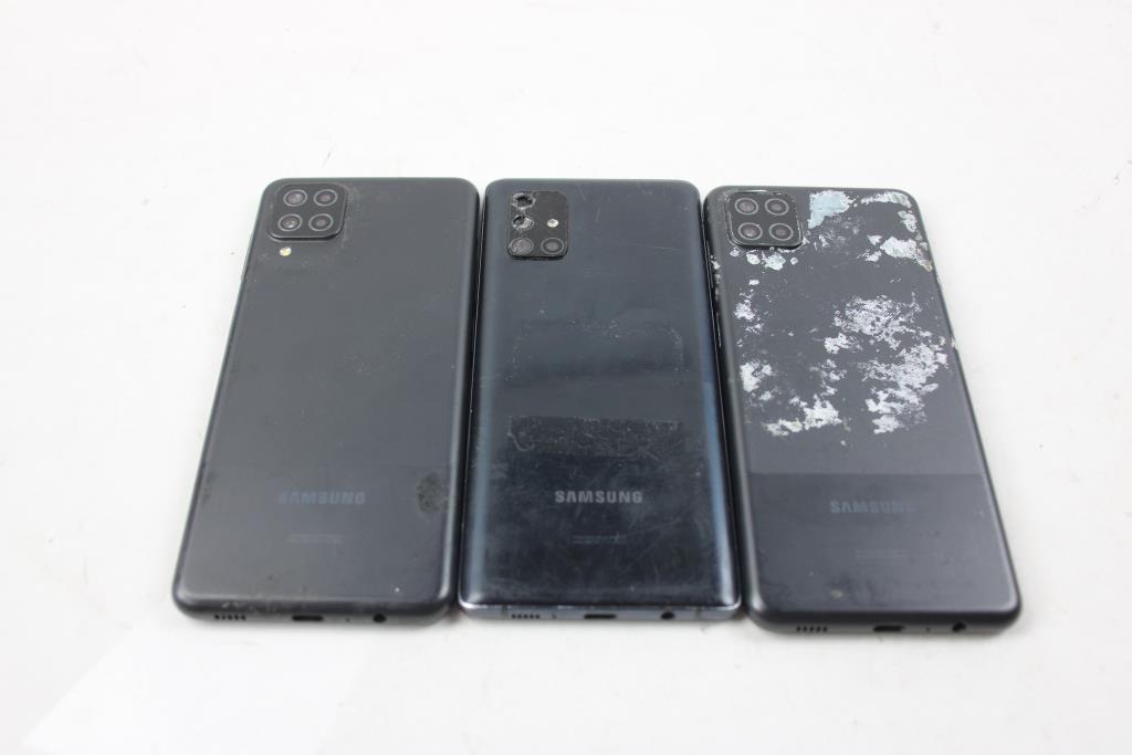 Samsung Cell Phone Lot, 3 Pieces, Sold For Parts | Property Room