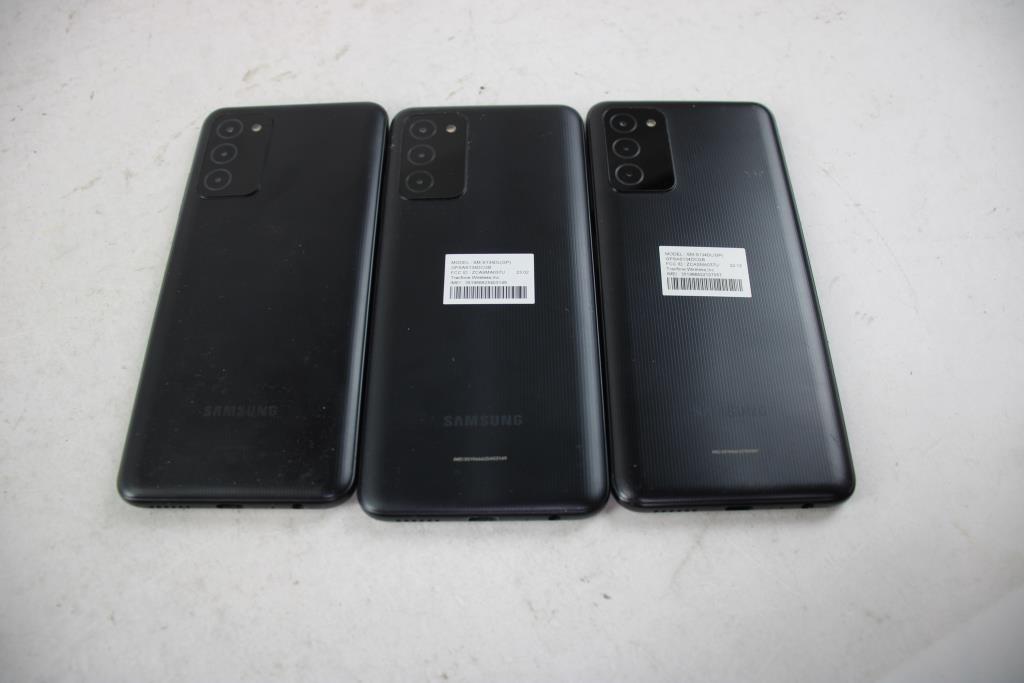 Samsung Cell Phone Lot, 3 Pieces, Sold For Parts | Property Room