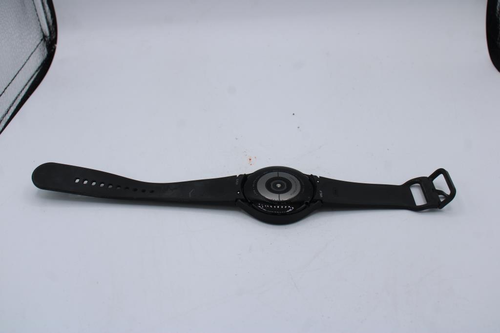 Samsung Galaxy Watch 4 Smart Watch (Model SM-R870) | Property Room