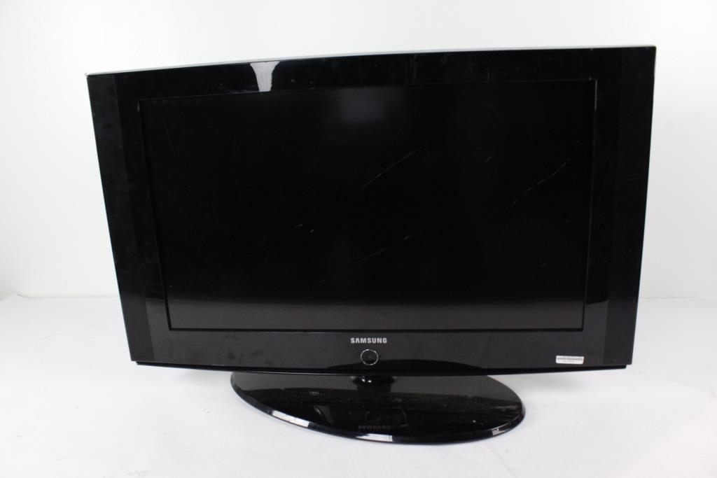 Samsung LN32A330J1DXZA 32" LCD TV | Property Room