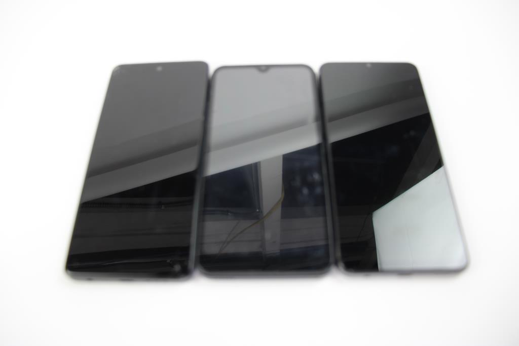 Samsung, Vortex, Tcl Cell Phone Lot, 3 Pieces, Sold For Parts ...