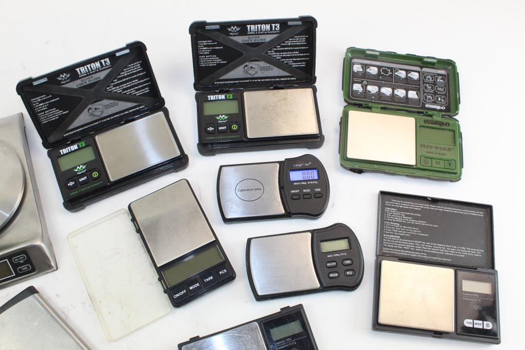 Scales Bulk Lot 10 Items Total | Property Room