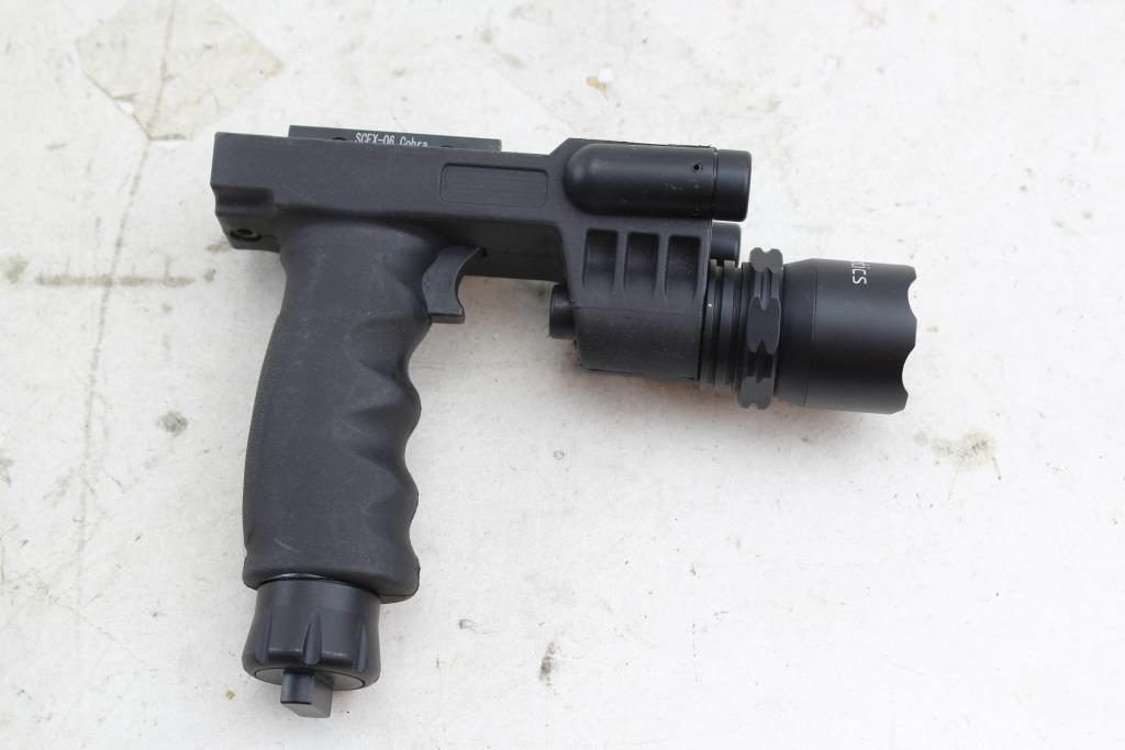 SCFX-06 Cobra Grip 200 Lumen Flashlight And Green Laser Combo Sight ...