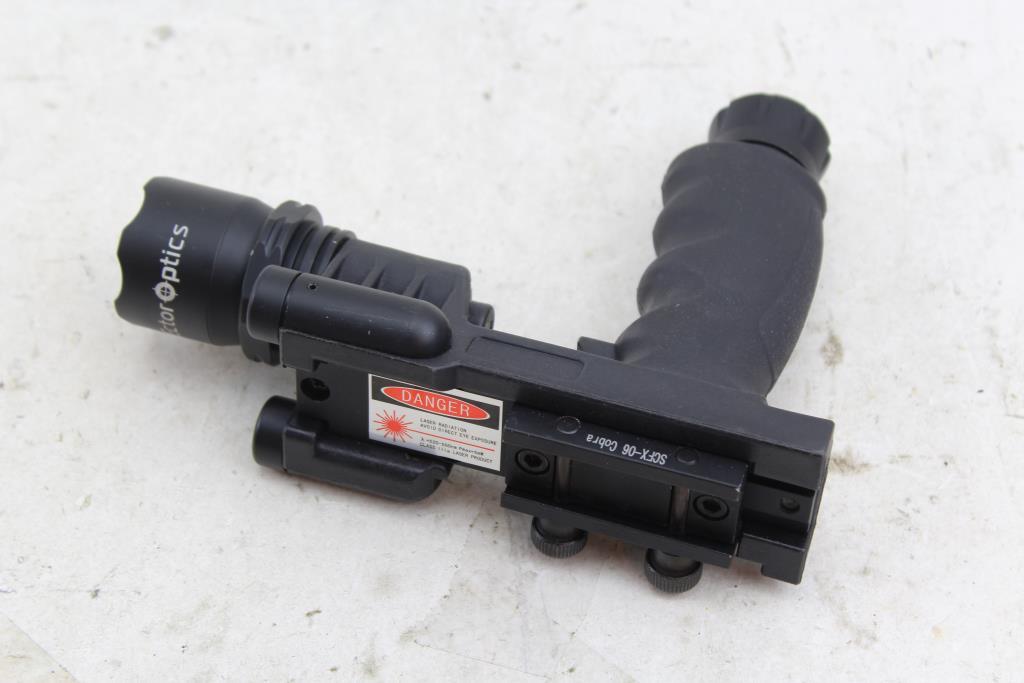 SCFX-06 Cobra Grip 200 Lumen Flashlight And Green Laser Combo Sight ...