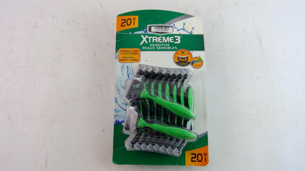 Schick Razers, 20 Pieces | Property Room