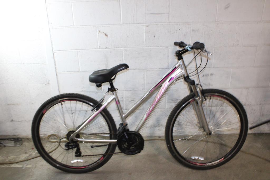 Schwinn Connection Hybrid Bike | Property Room