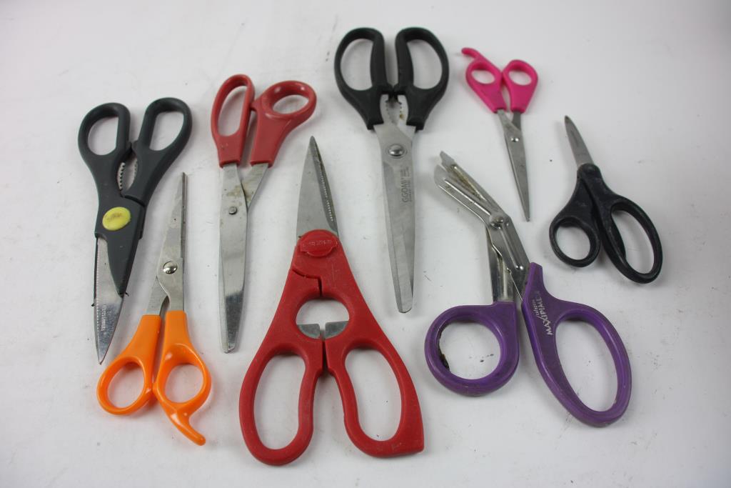 Scissors Lot, 20+ Pieces | Property Room