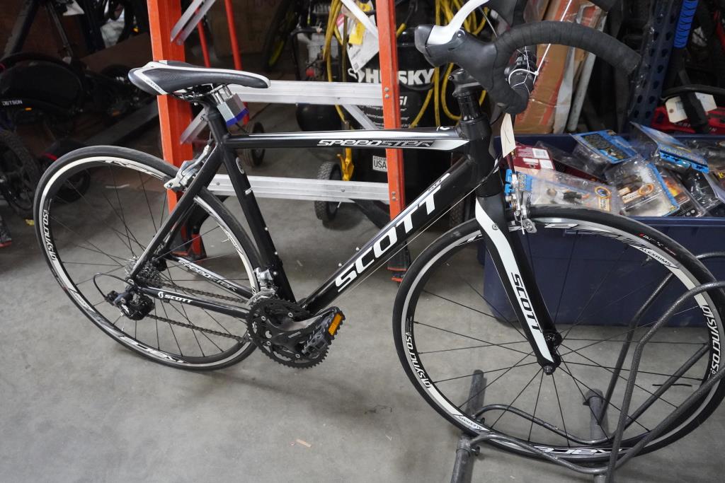 Scott Speedster Road Bike | Property Room