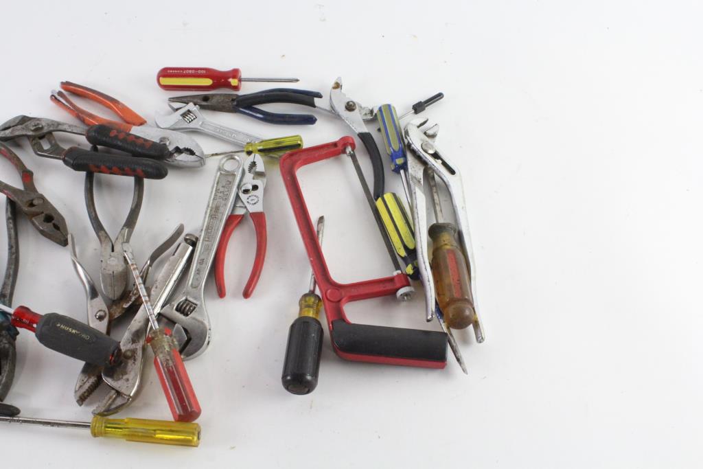 Screw Drivers, Vice Grips, And More, 10+ Pieces | Property Room