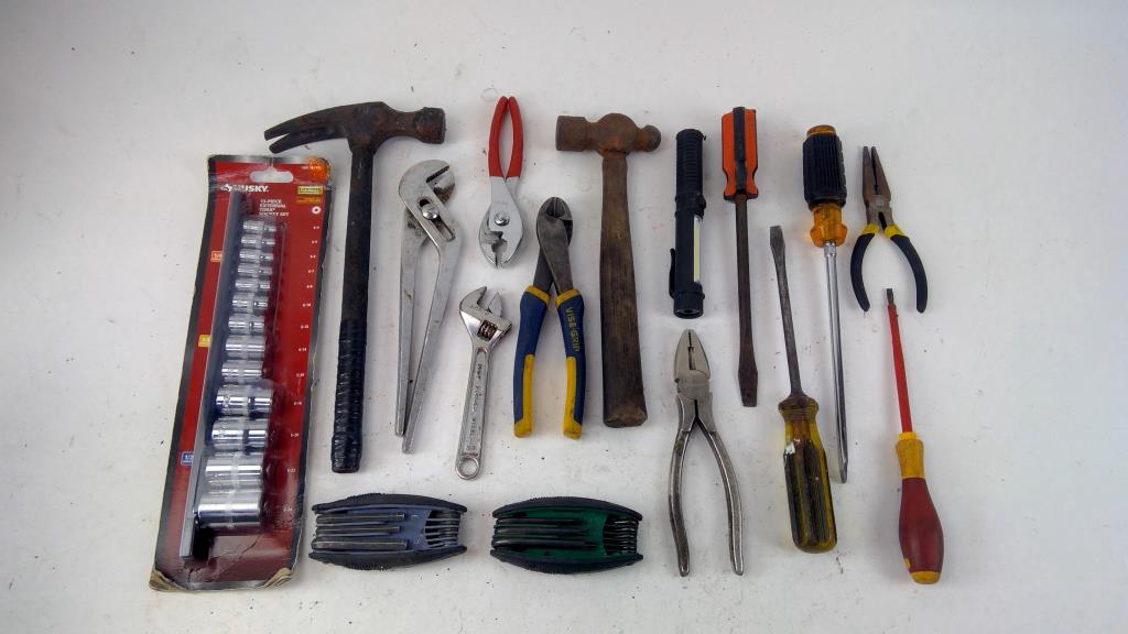 Screwdrivers, Hammer, And More, 15+ Pieces | Property Room