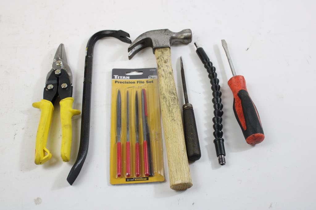 Screwdrivers, Hammer, Plieres And More 10+ Pieces | Property Room