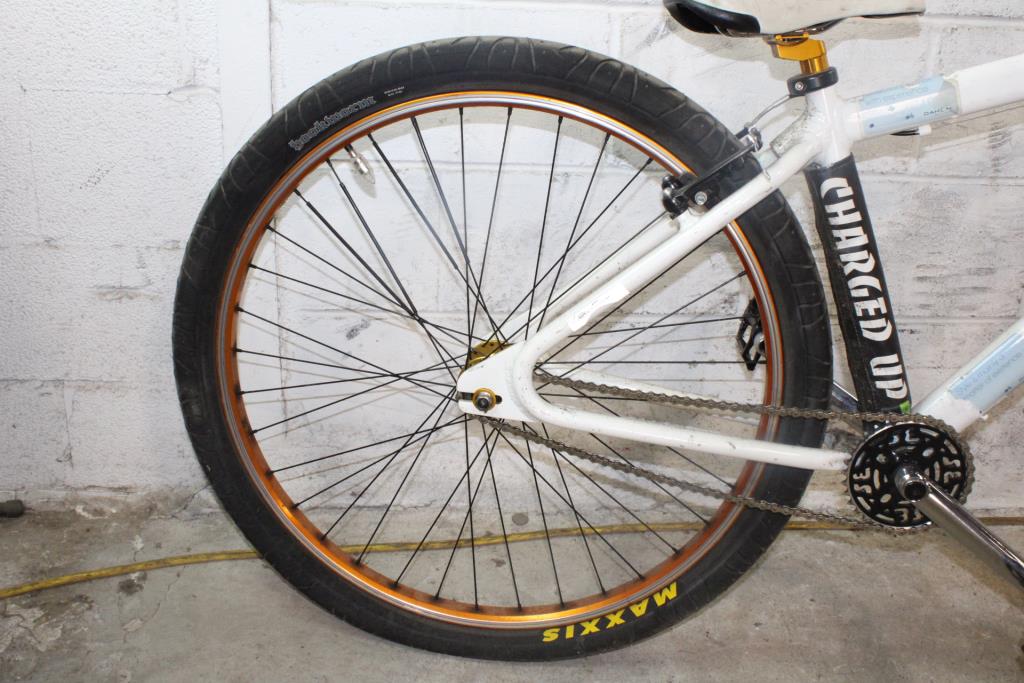 SE Racing Big Ripper BMX Bike | Property Room