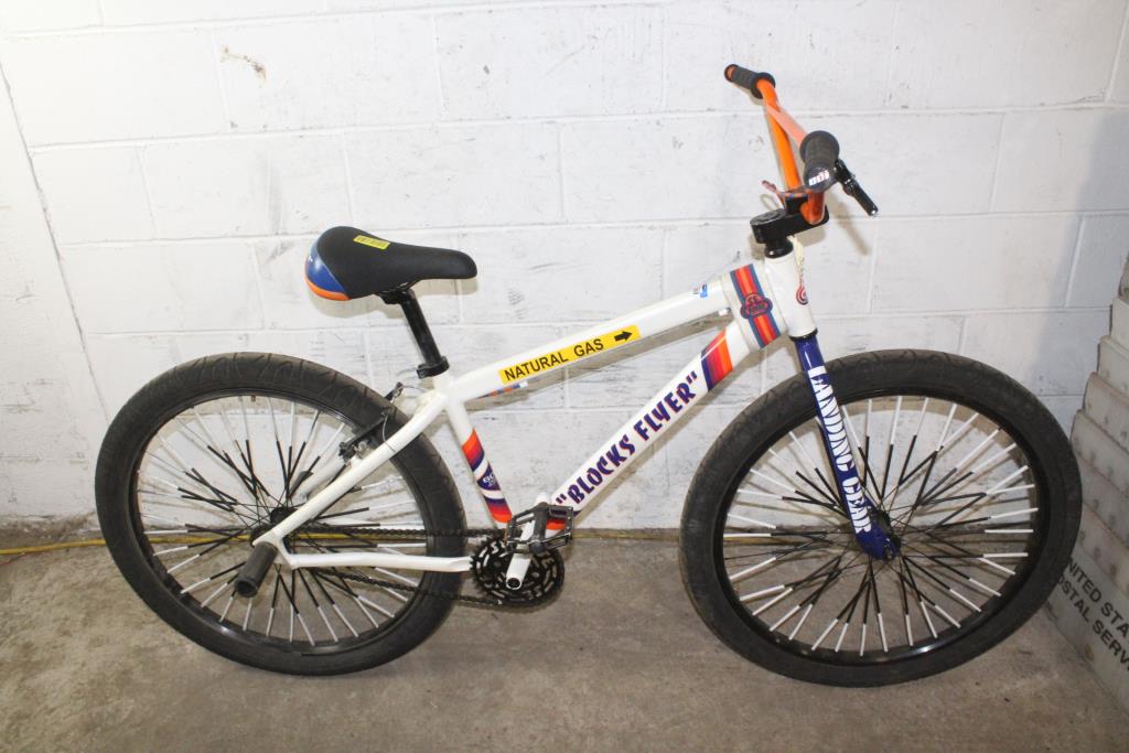 SE Racing Blocks Flyer BMX Bike | Property Room