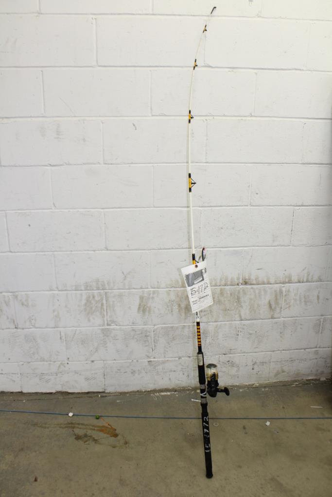 Seahawk Graphite Composite Fishing Pole | Property Room