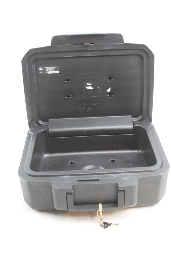 Sentry Safe 12 Lockbox With Key | Property Room