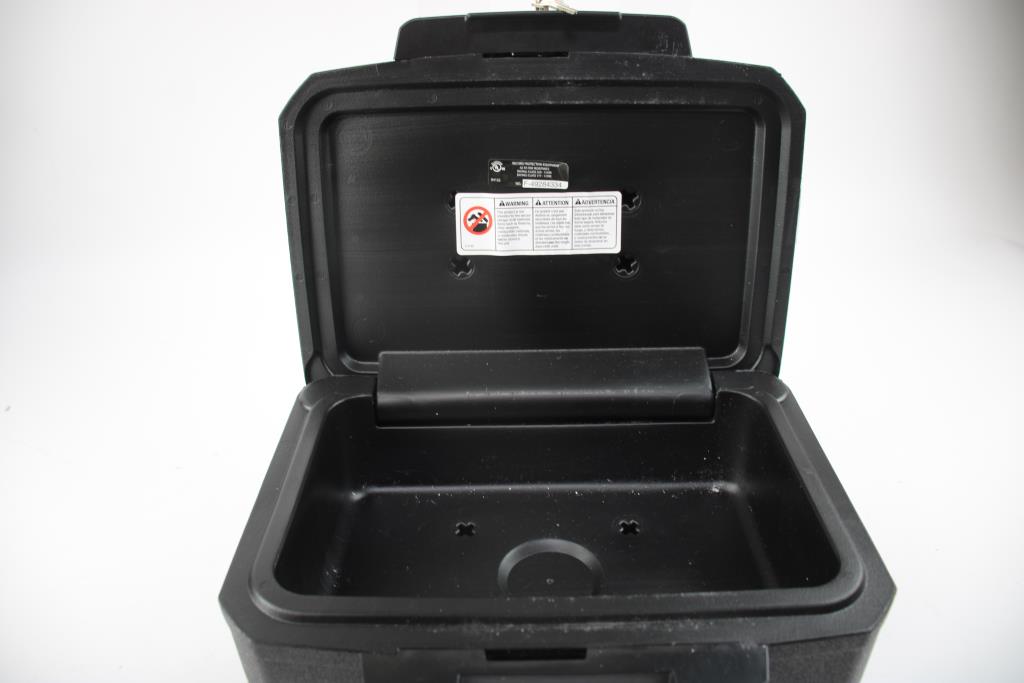Sentry Safe Metal Box With Keys | Property Room