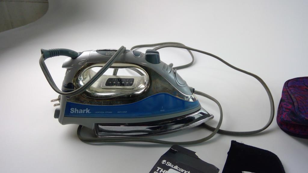 Shark Iron, Bluetooth Speaker, And More, 5+ Pieces | Property Room